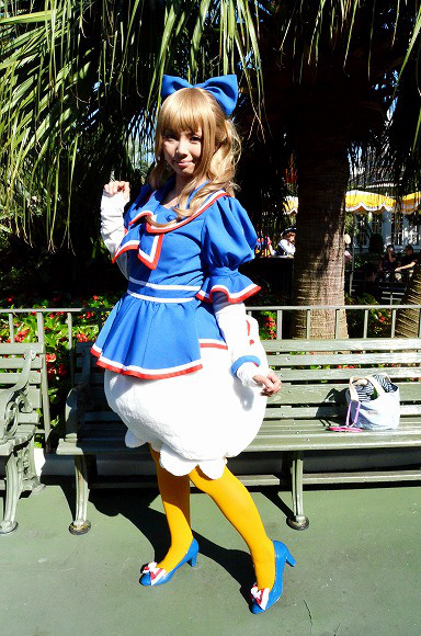 The awesome outfits of cosplayers at Tokyo Disneyland | SoraNews24 ...