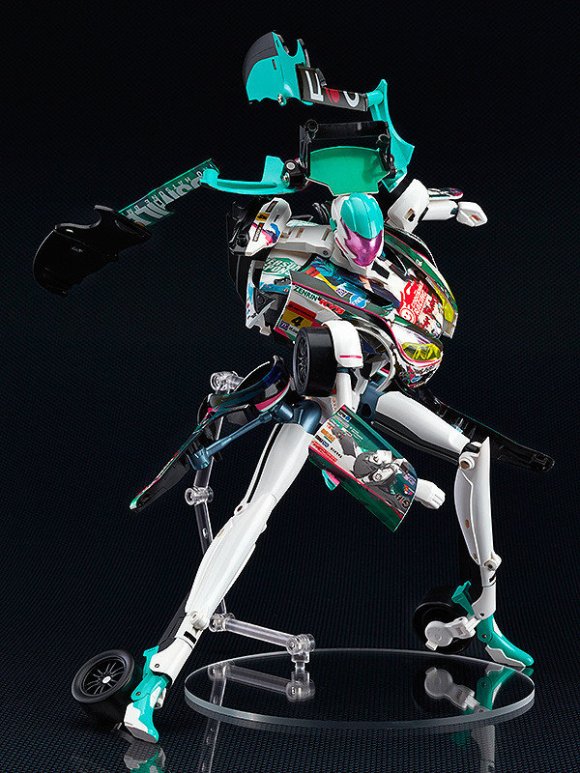 Hatsune Miku transforming race car robot is actually pretty awesome ...
