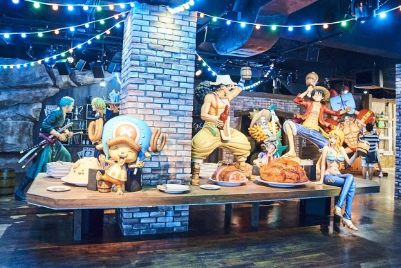Visiting the official One Piece Library Cafe【Photo Report】 | SoraNews24 ...