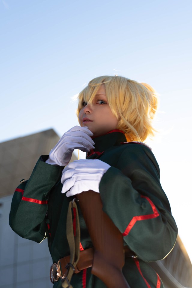 The best Japanese cosplayers from Day 1 of Winter Comiket 2019【Photos ...