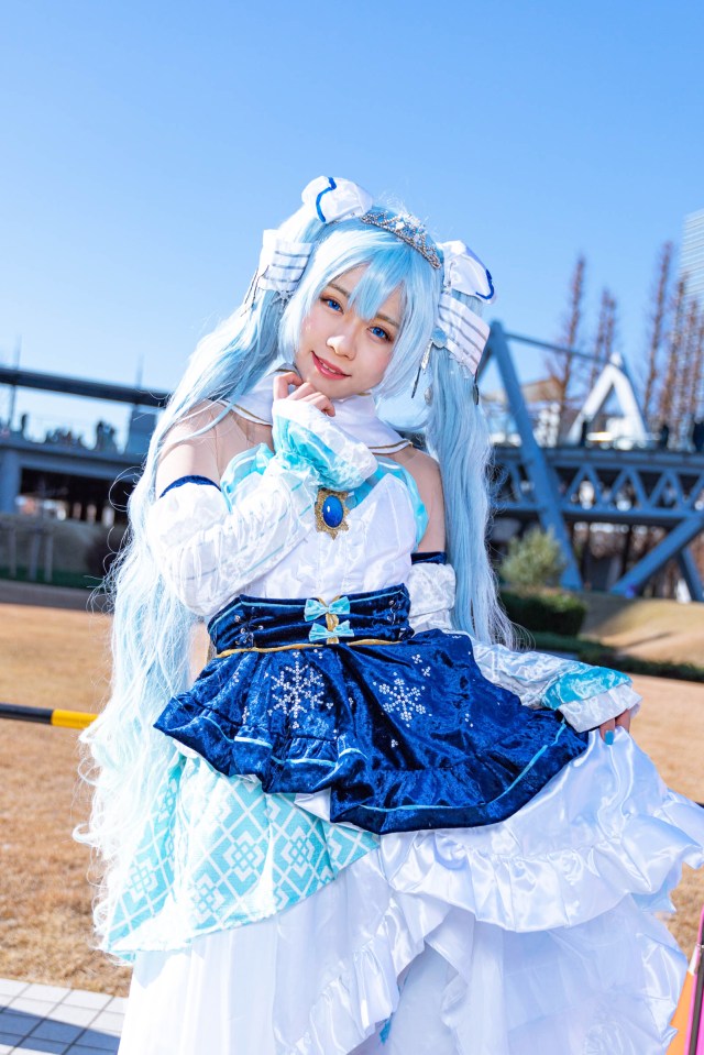 The best Japanese cosplayers from Day 2 of Winter Comiket 2019【Photos ...